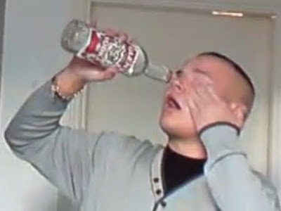 Todo sacaneado: Um novo jeito de encher a cara