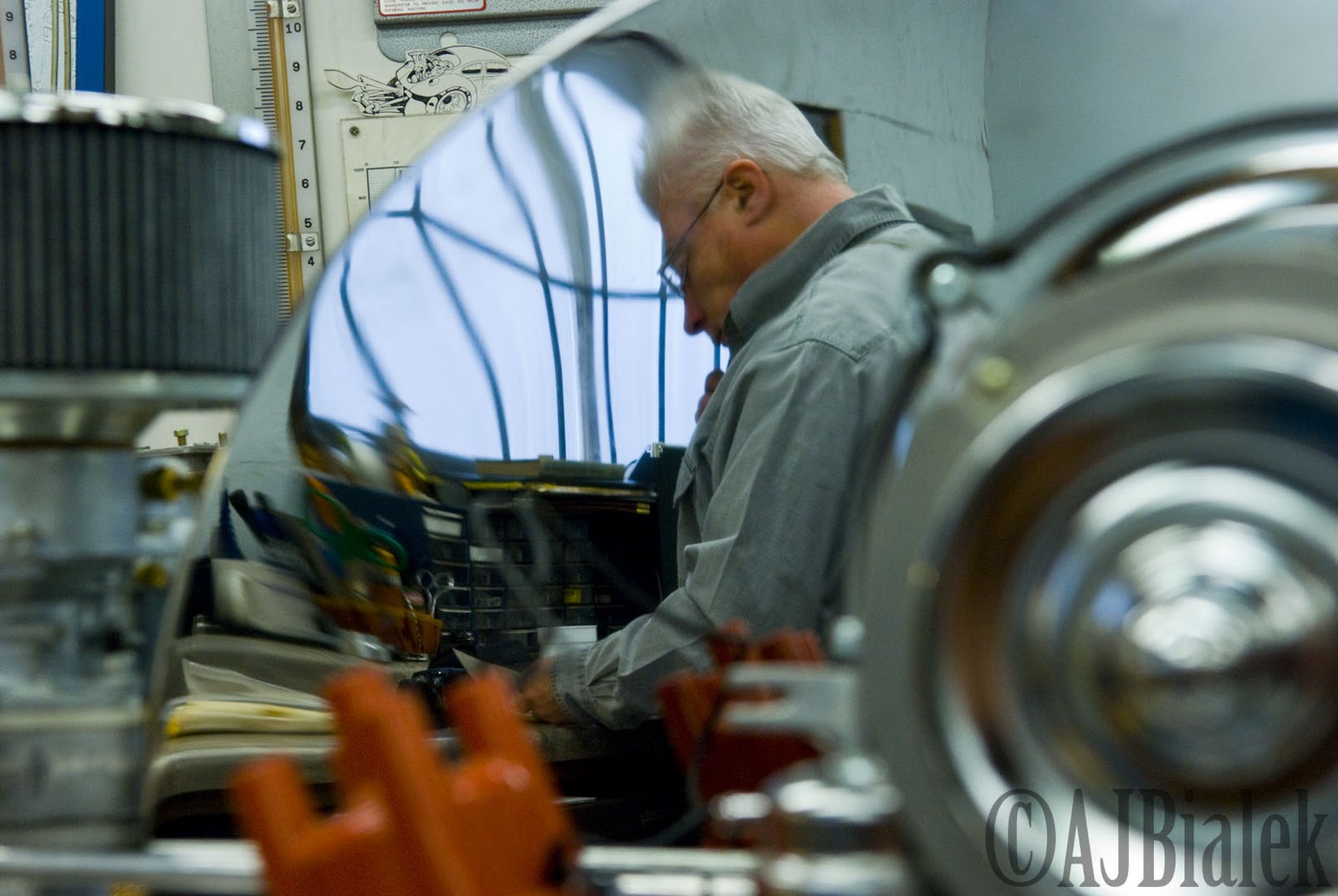 Adam Bialek's Portfolio: Machine Shop Photo Story