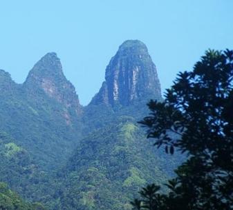 wisata indonesia 2011: Gunung Daik