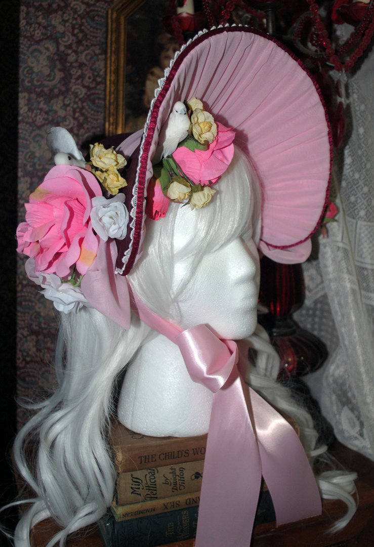 Ophanim: Bonnet Gallery