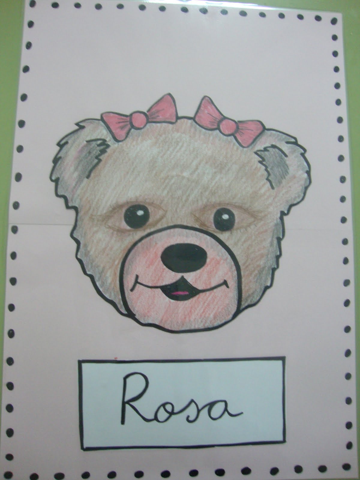 EL ARCO IRIS DE MI COLE: LA OSA ROSA