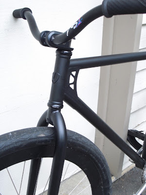 BRAKELESS HONG KONG: Tyler's Latest Shadow bike check!