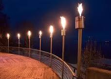 IDEAS Y EMPAQUES: ANTORCHAS DECORATIVAS
