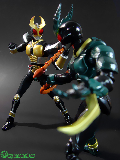 Show กะ RODDON_RX: S.H.Figuarts Kamen Rider Gill