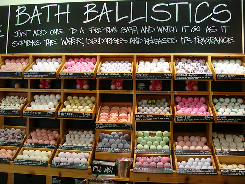 [vidéo] Test Lush spécial ballistics : Chameleon et Twilight - Au pays ...