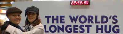 Janne's Blog of Five Pillars: The World's Longest Hug