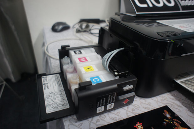 Printer Epson L100 & Epson L200 Printer Inkjet dengan Sistem Tanki ...