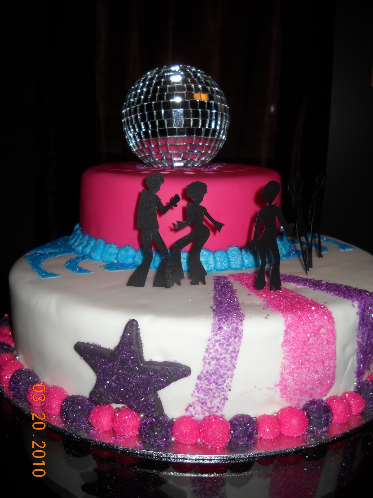 Jocelyn's Wedding Cakes and More....: disco cake