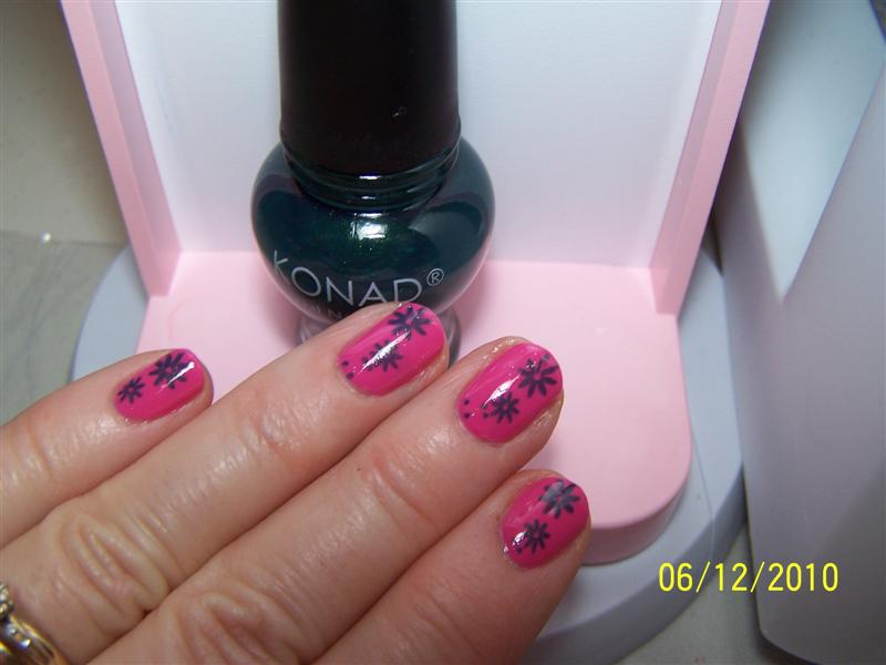 Susie's Home and Hobbies: Fauxnaded my Essie "Mod Squad" with plate C02