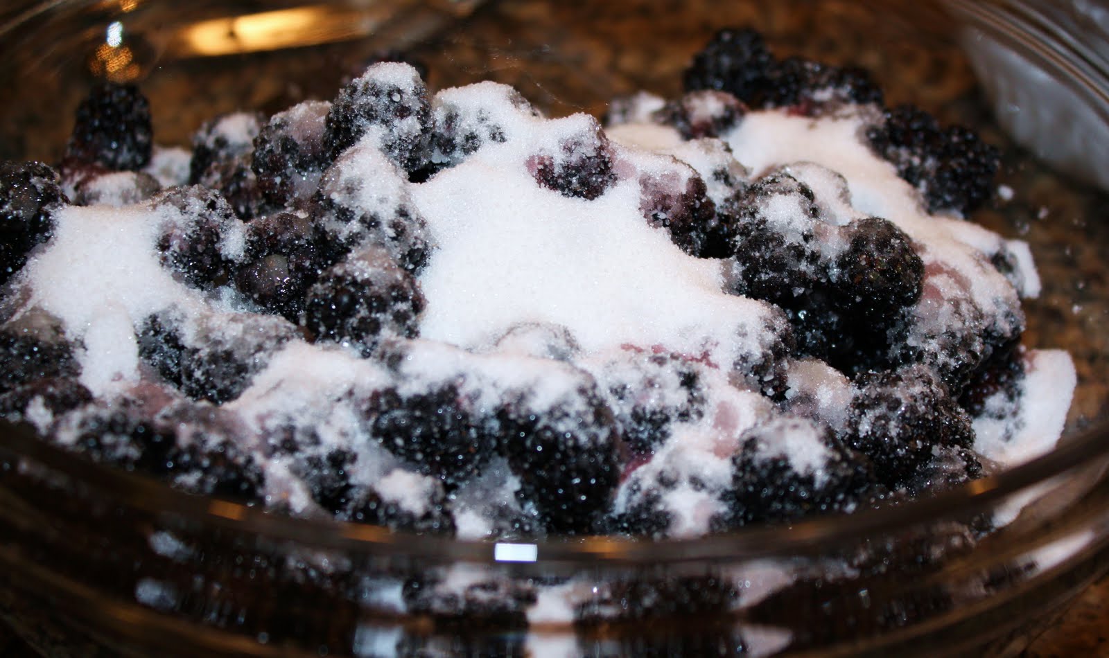 sunday sweets: blackberry crisp