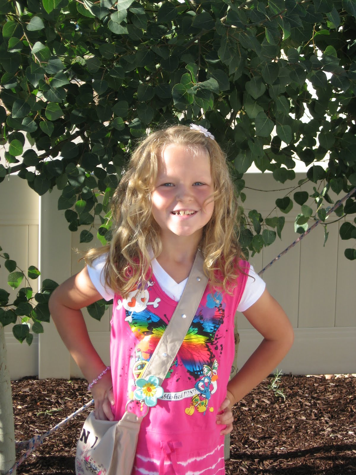 Little girls . . .: Annie's 1st day of 3rd Grade!