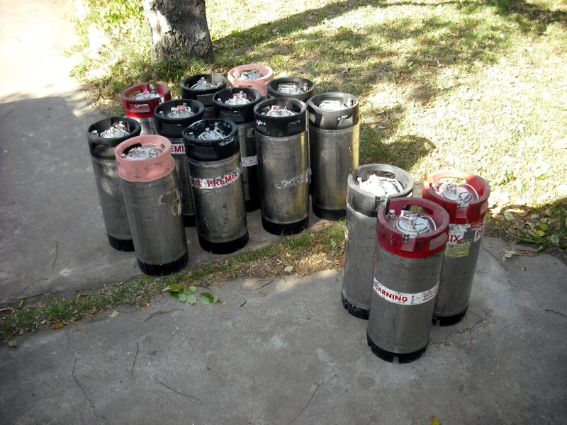 ball position: 3 Gallon Corny Keg