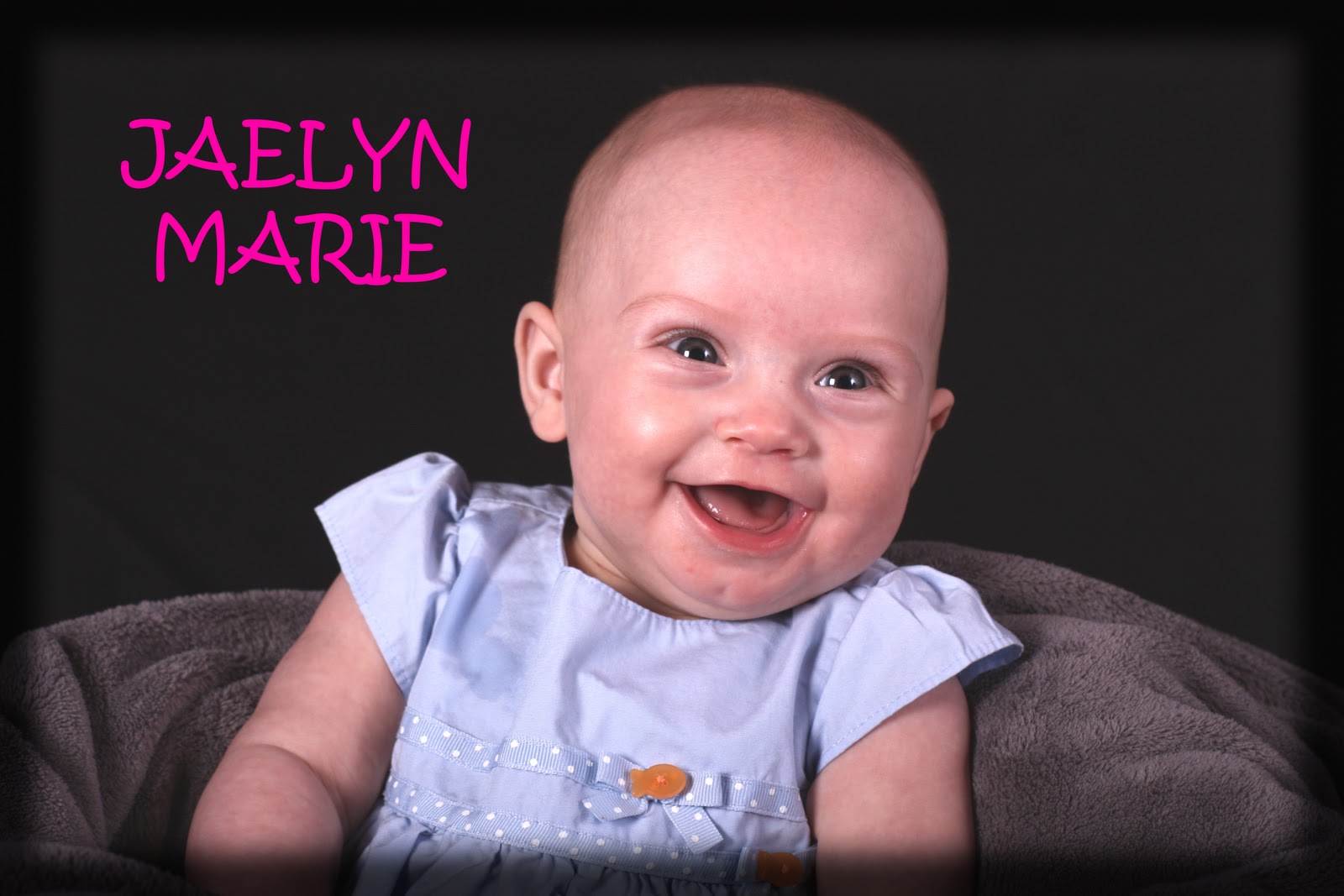 Video Magic Productions Photo Blog: Jaelyn's 4-Month Photos: 4.17.10