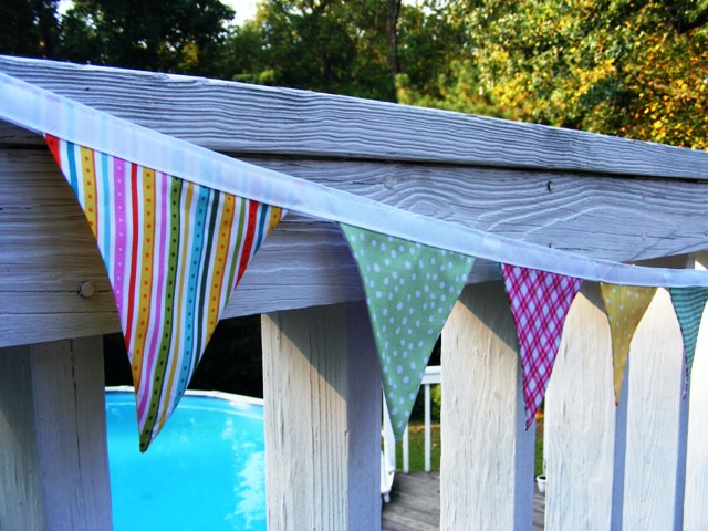 attempting creative: Bunting Tutorial