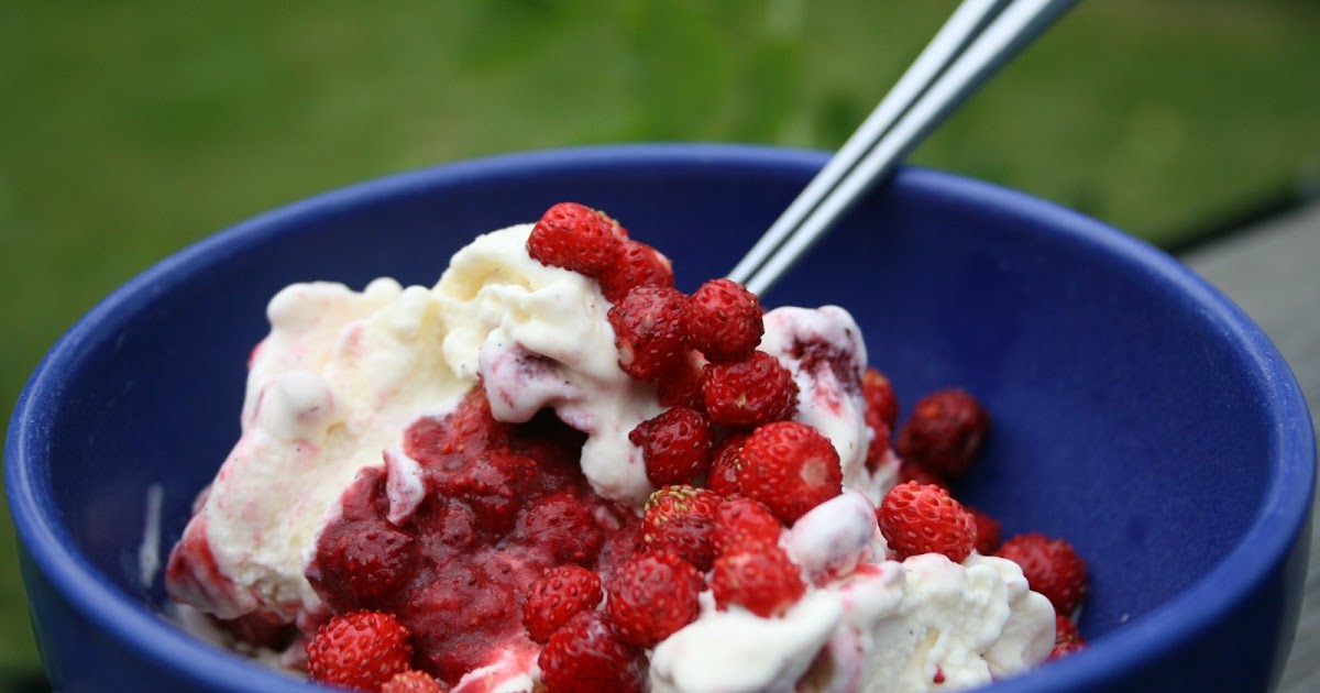 SMASKENS.NU: Min finaste vaniljglass, med rårörda smultron