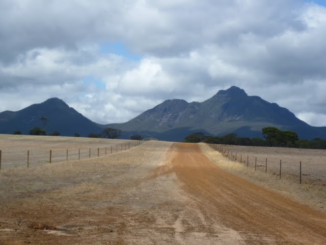 Whereiswitchwae?: Mt Trio Bush camp - Stirling ranges