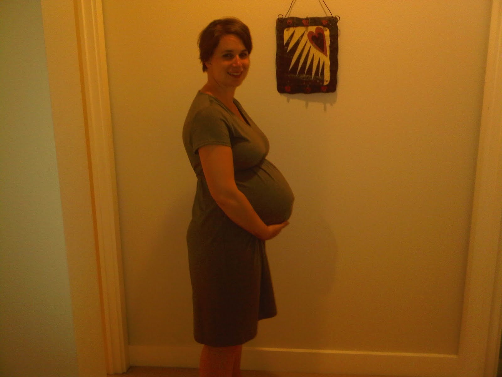 Turbo Thompsons: 32 week belly pics