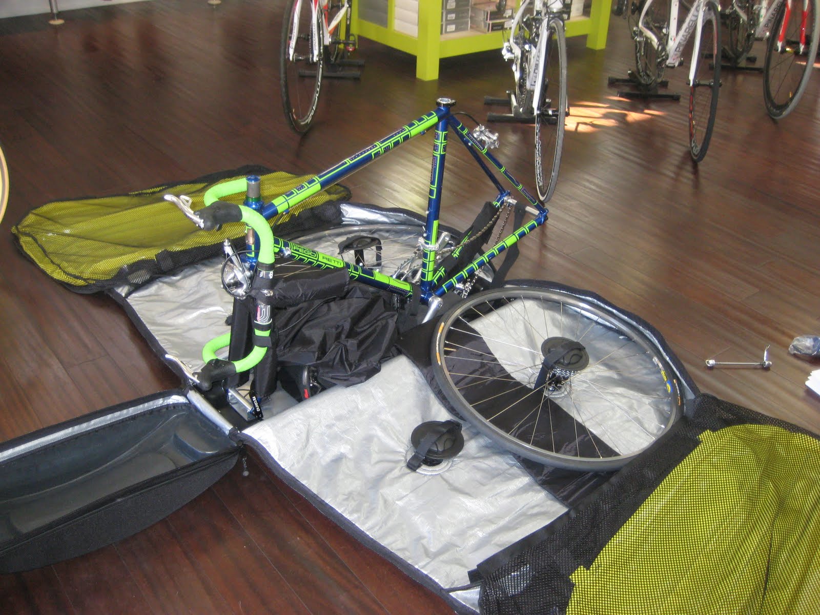 Traveling? The Biknd Helium soft case, best in show – Above Category