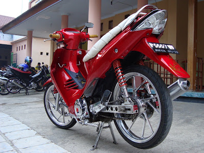 Suzuki Shogun 125 2006: 2009