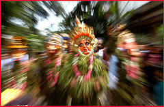 amazing kerala: kummatti kali- the mask dance