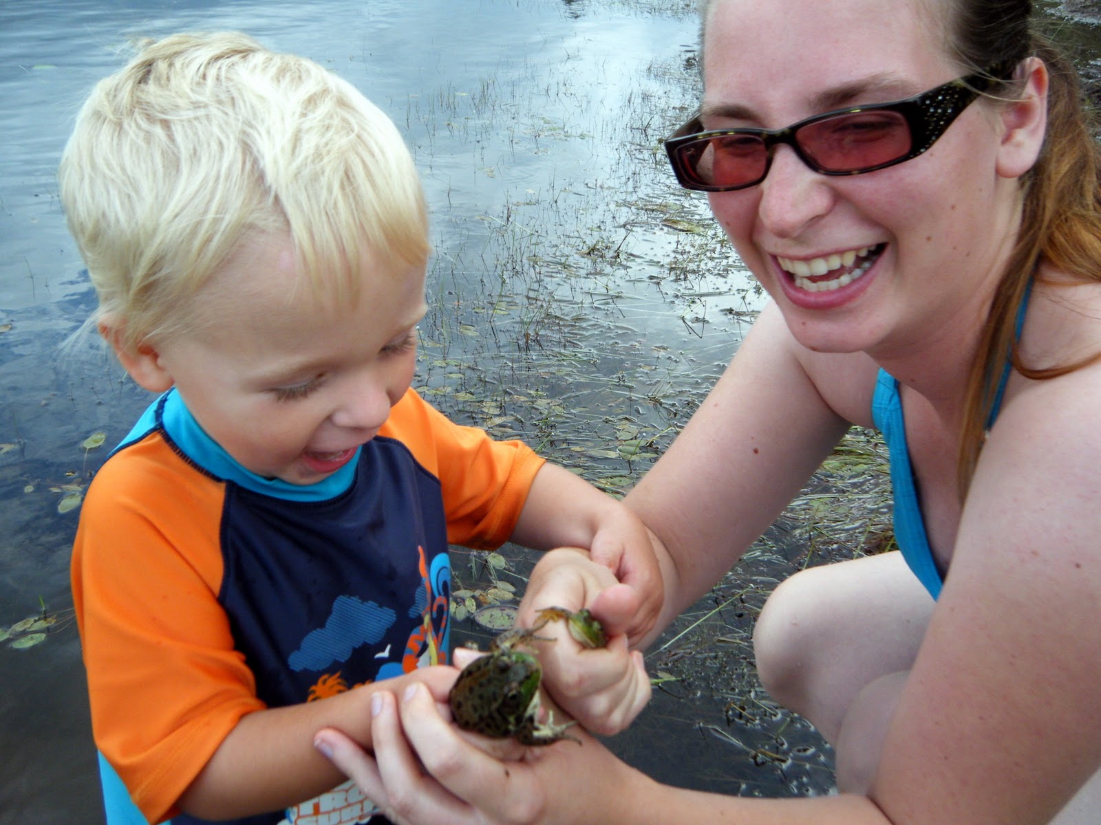 (abundant) Life with kids: Catching Frogs