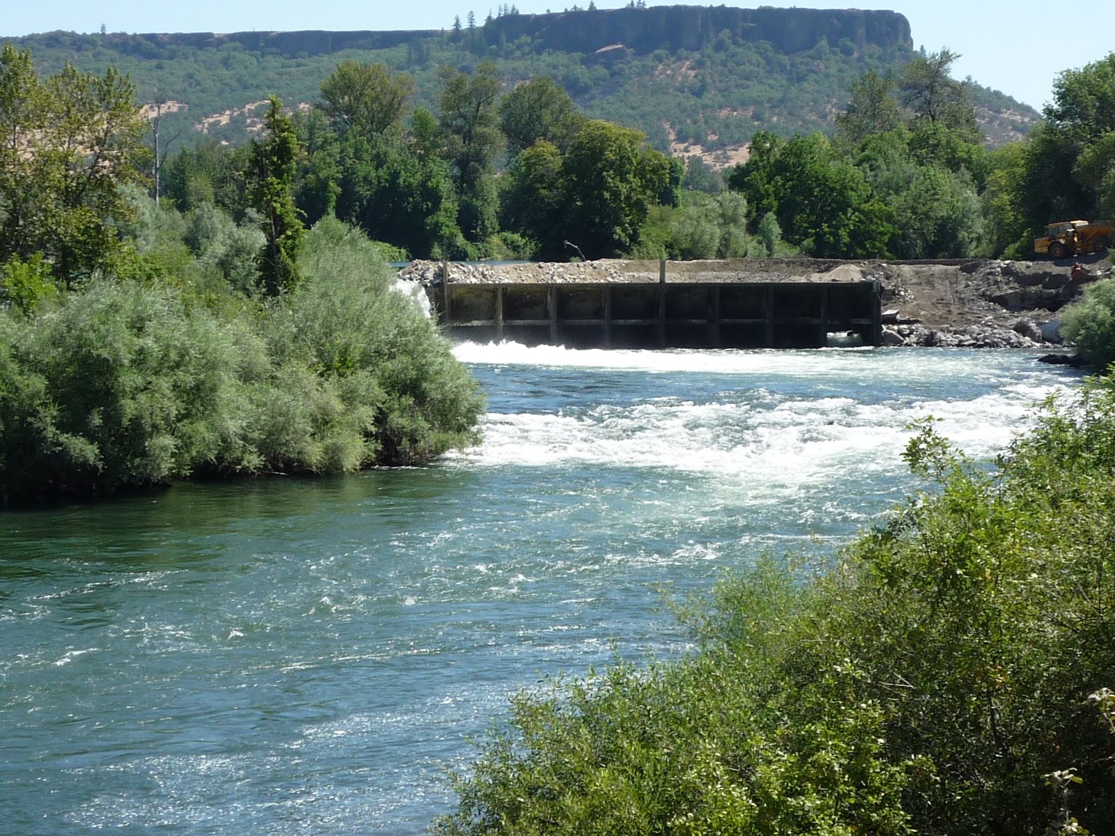Dianna Explores: Gold Ray Dam and the Wild and Scenic Rogue