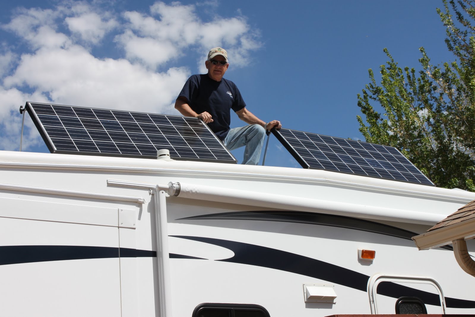 RV Solar DIY: Solar for the Montana