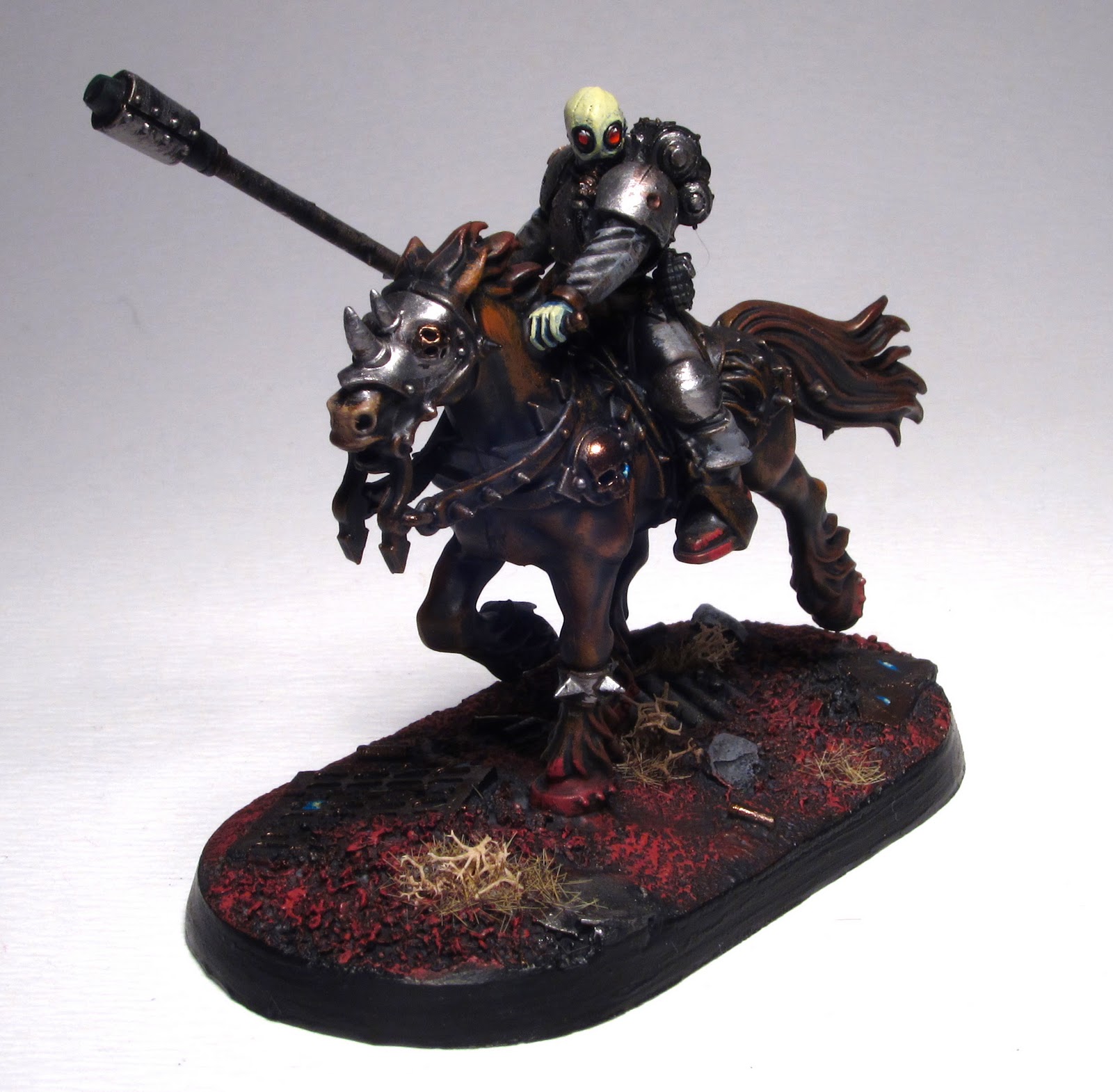 Ten Inch Template: Vraksian Ruff Rydas