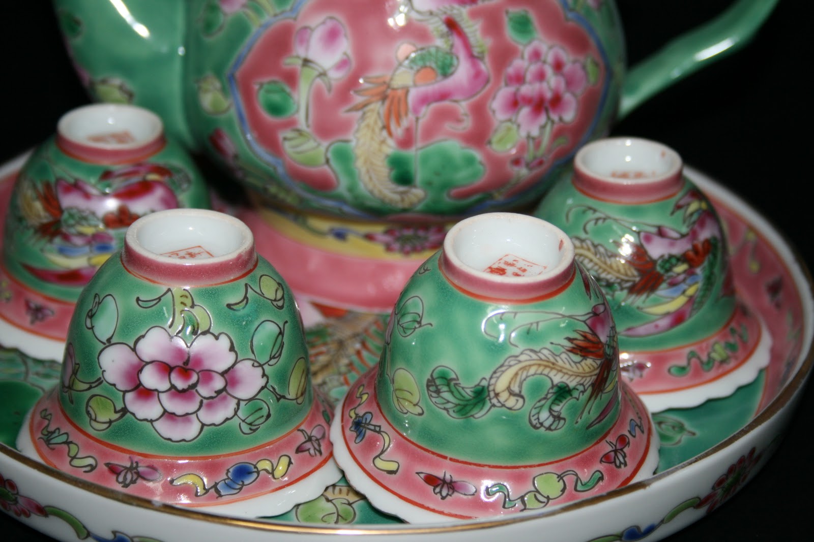 antique1972: Nyonya Series - Tea Set