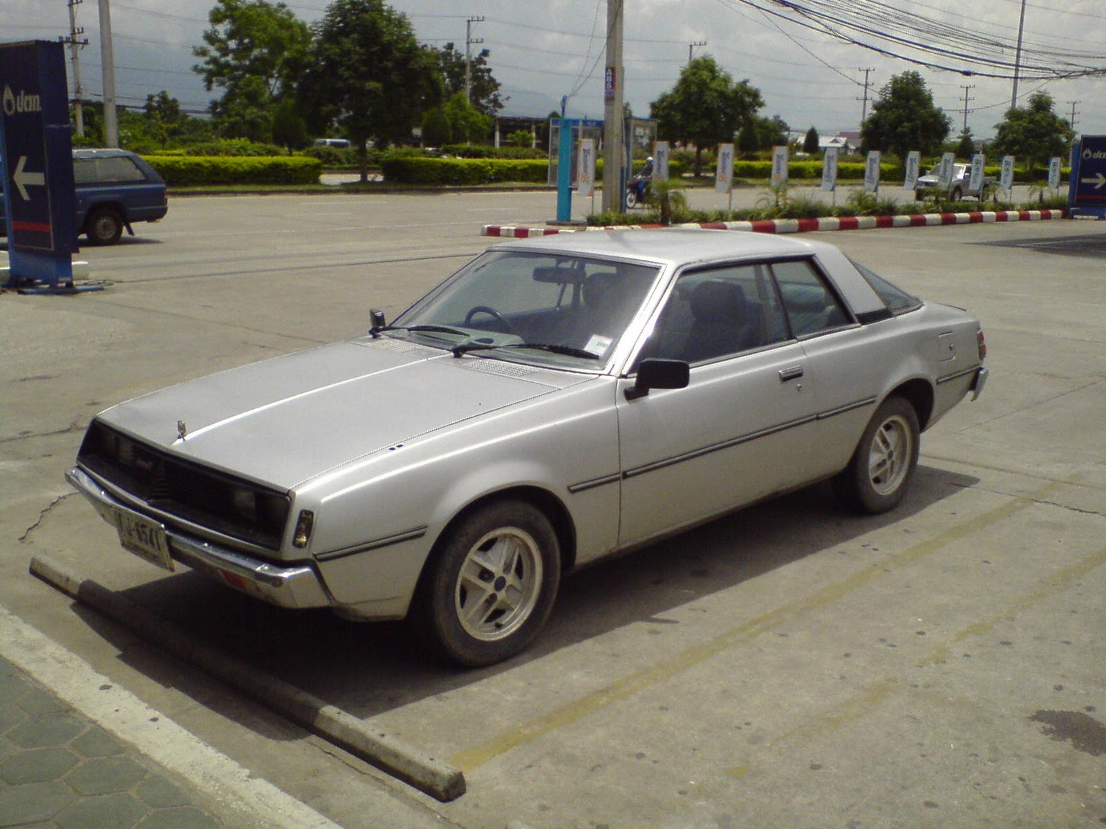 Mitsubishi Galant Lambda