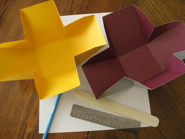 The Paper Pony: Find and Make Your Own Box Templates