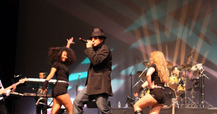 Actor Soe Thu Perform with Two Dancers @ New York