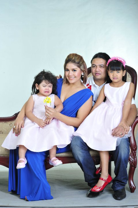 Myanmar Former Model Girl, Smile's Family Photos | Myanmar Celebrity ...