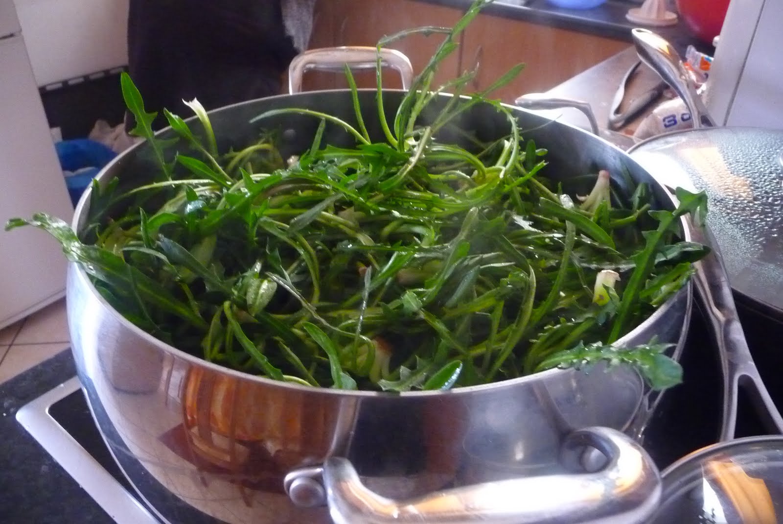 Kirstyn in Kriti: Cooking with Koula Part III - Kreatotourta, Pilafi ...