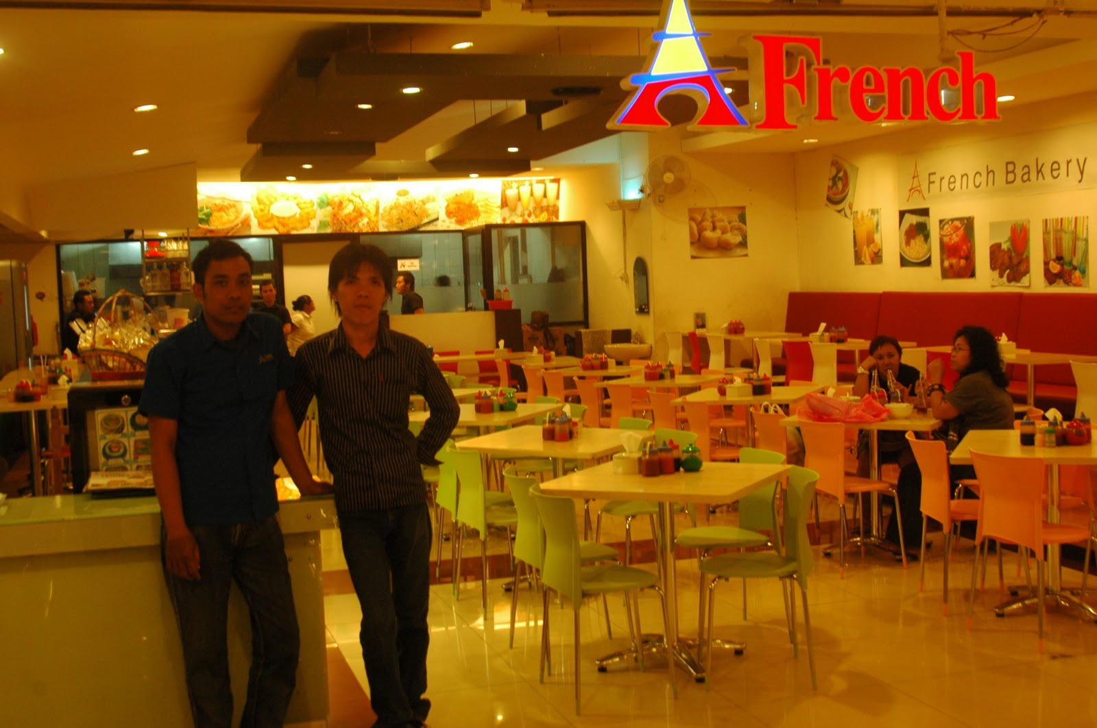 INFO BERITA: French Bakery Selalu ada yang Baru