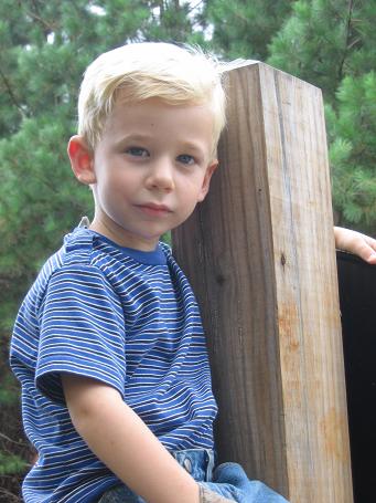 Vintage Inspirations: The Little Mail Man of Bayberry Lane