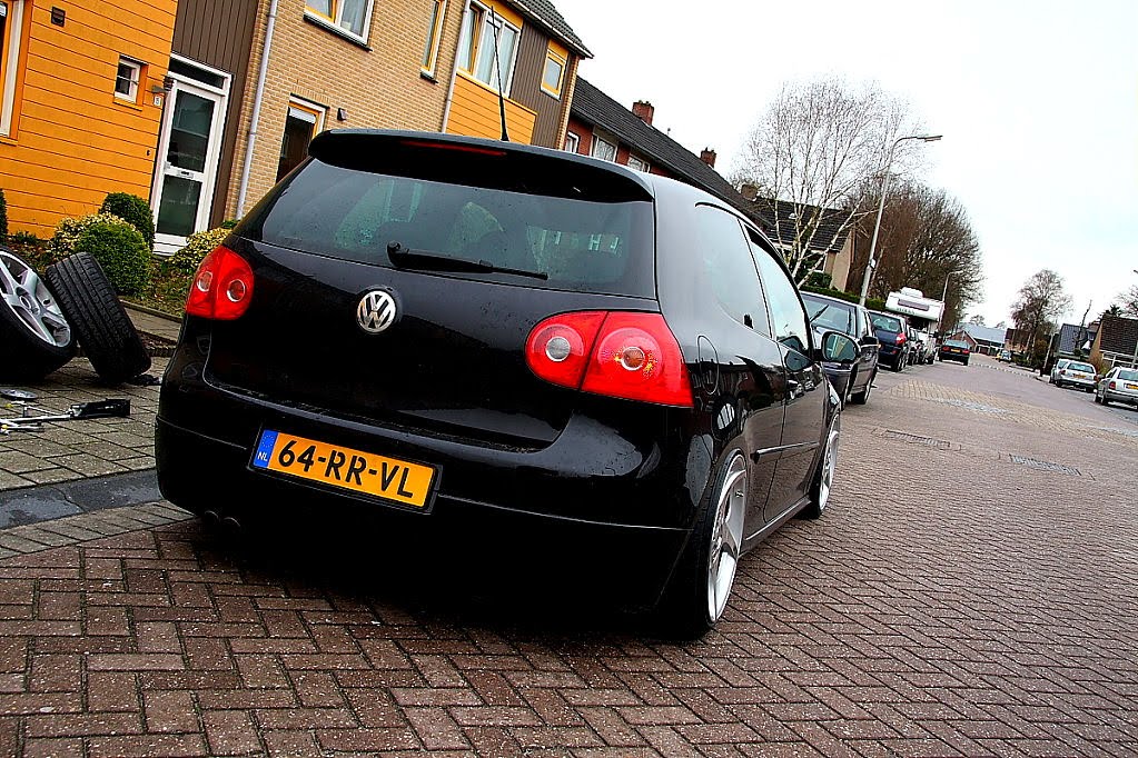 JPS - WORKS OF ART: AND THIS IS HOW IT LOOKS........ON HIS AMAZING MKV GTI