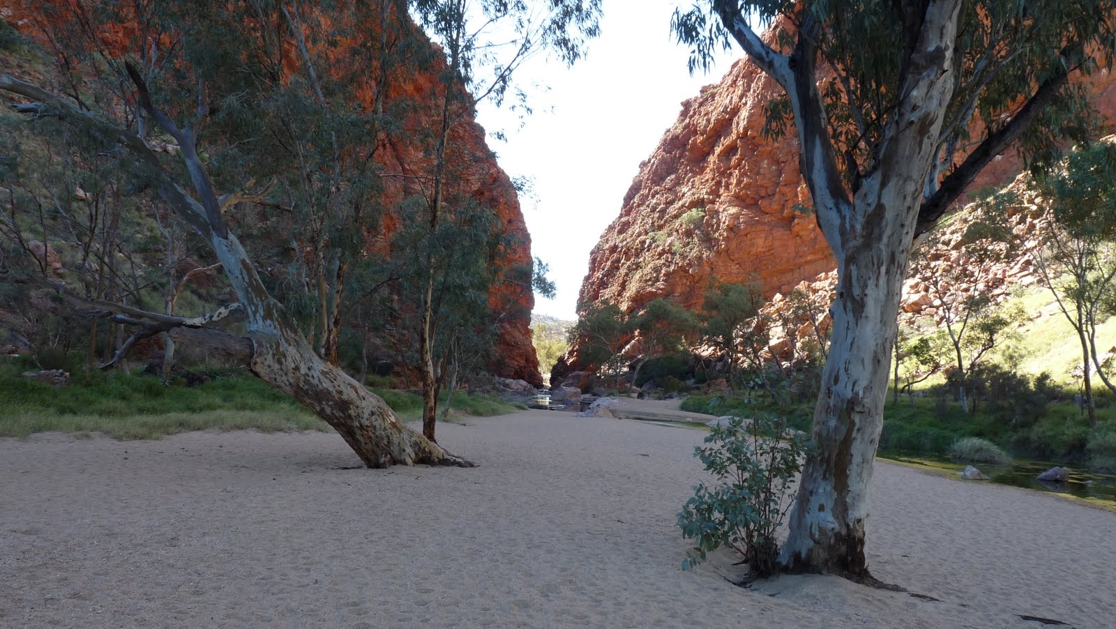 Garry and Rani Appleby: Simpsons Gap, NT