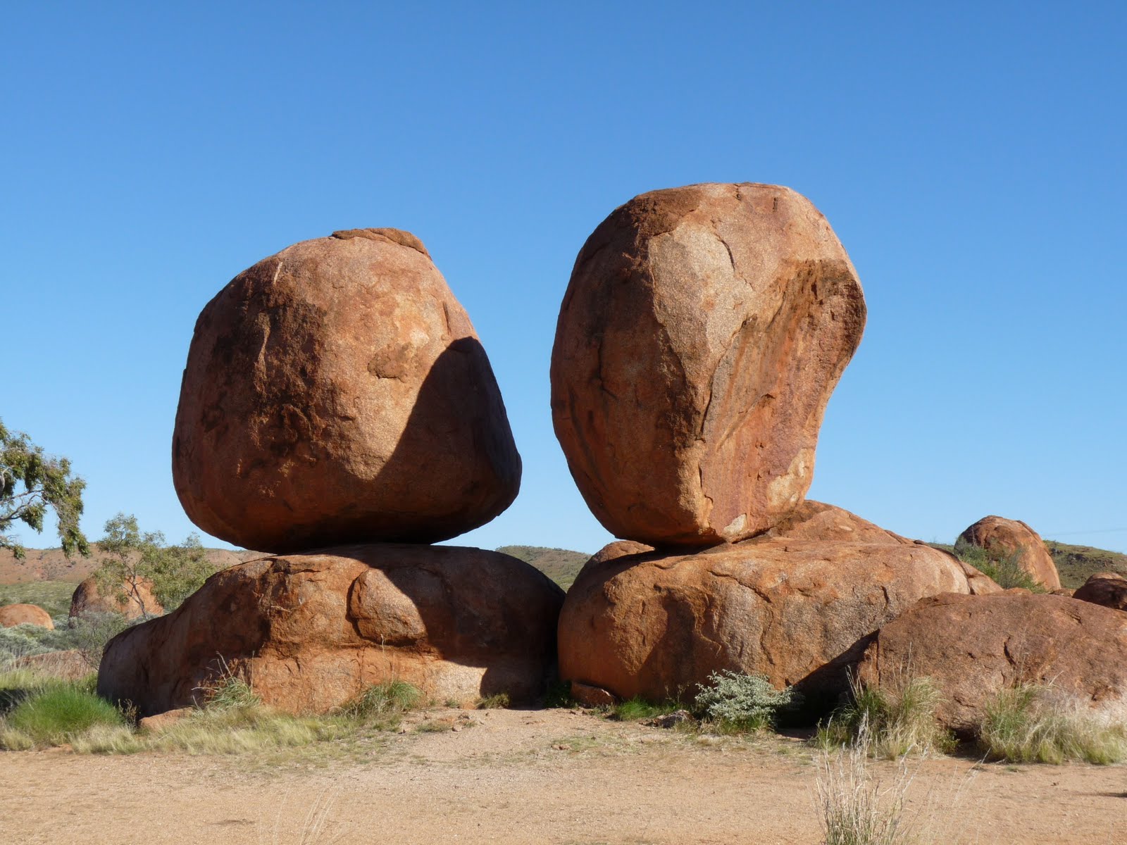 Garry and Rani Appleby: Devils Marbles, NT