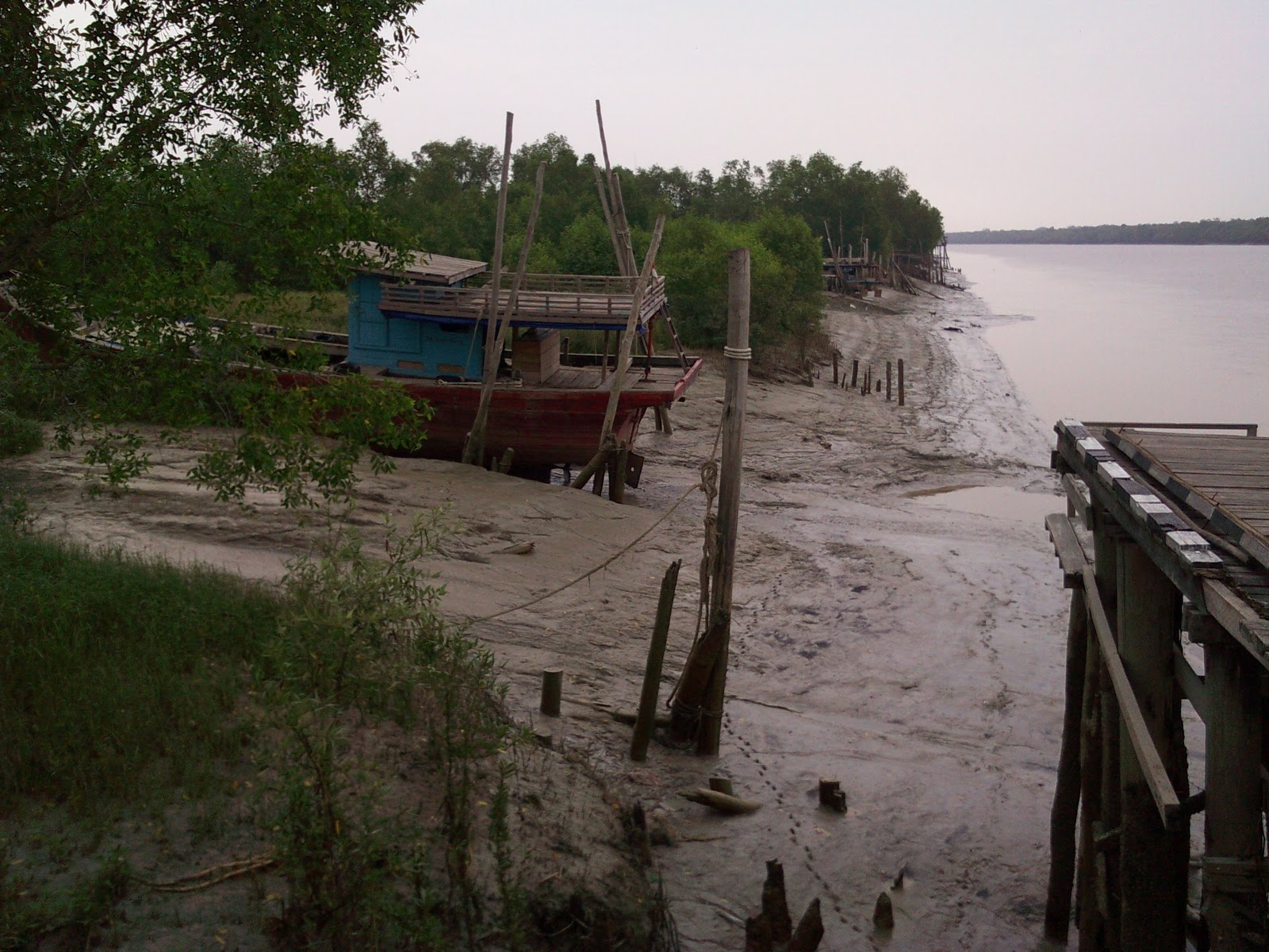 Wie's Labyrinth: Bagan Siapi-api... Riwayatmu Dulu & Sekarang...