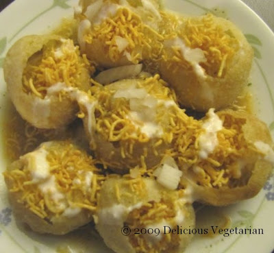 Delicious Vegetarian: Bye bye 2009... with Panipuri & SPDP