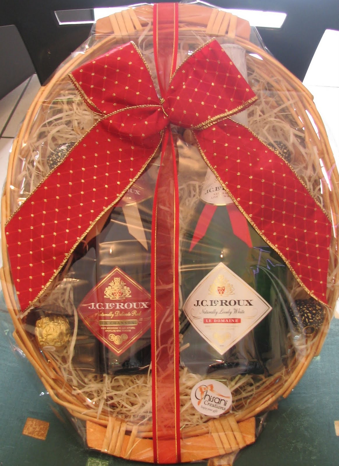 Chisani Creations: Gift Hampers