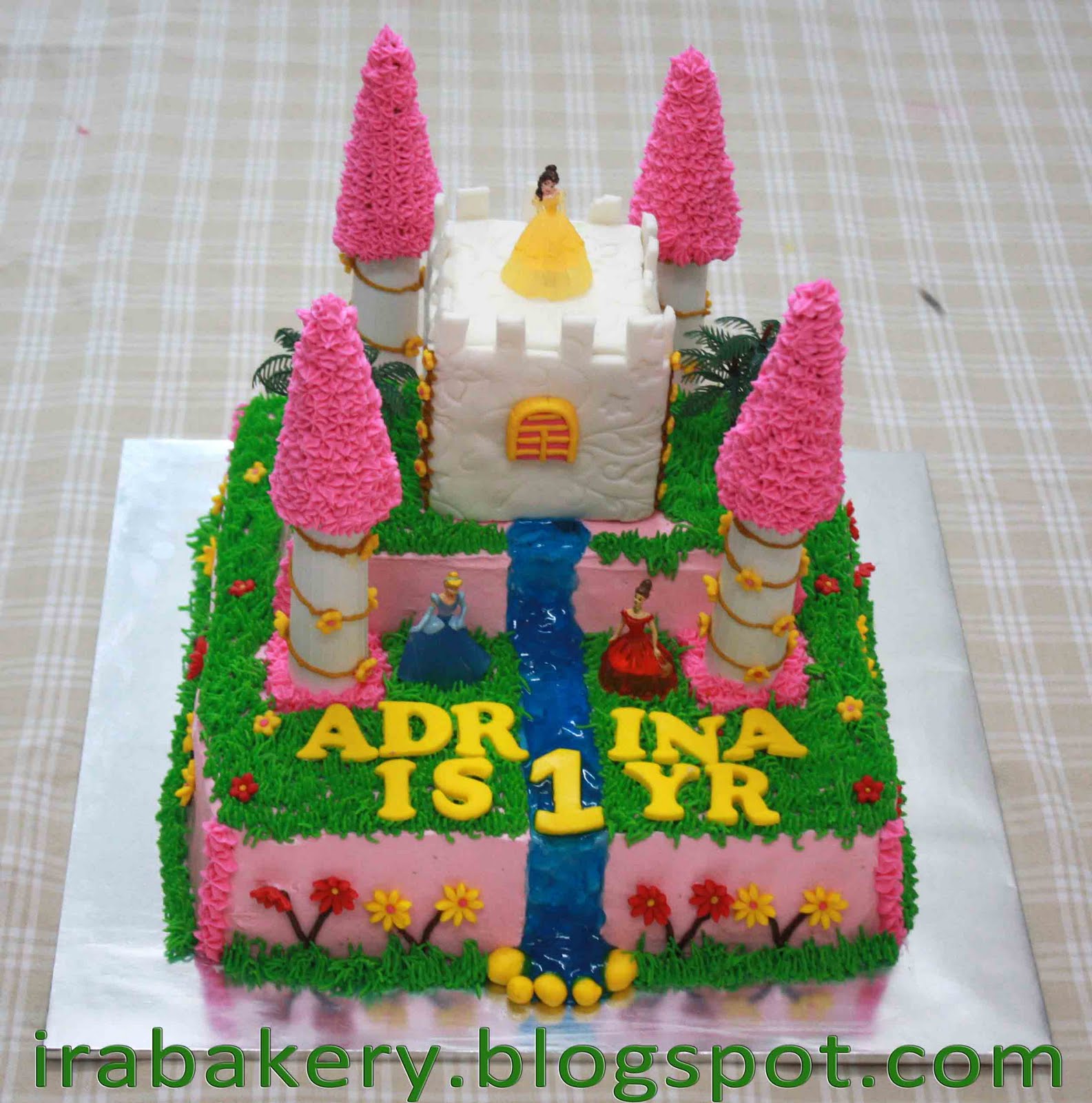 Deco Cakes, Cupcakes, Cheese cake & Kek Lapis Sarawak in Kuching ...