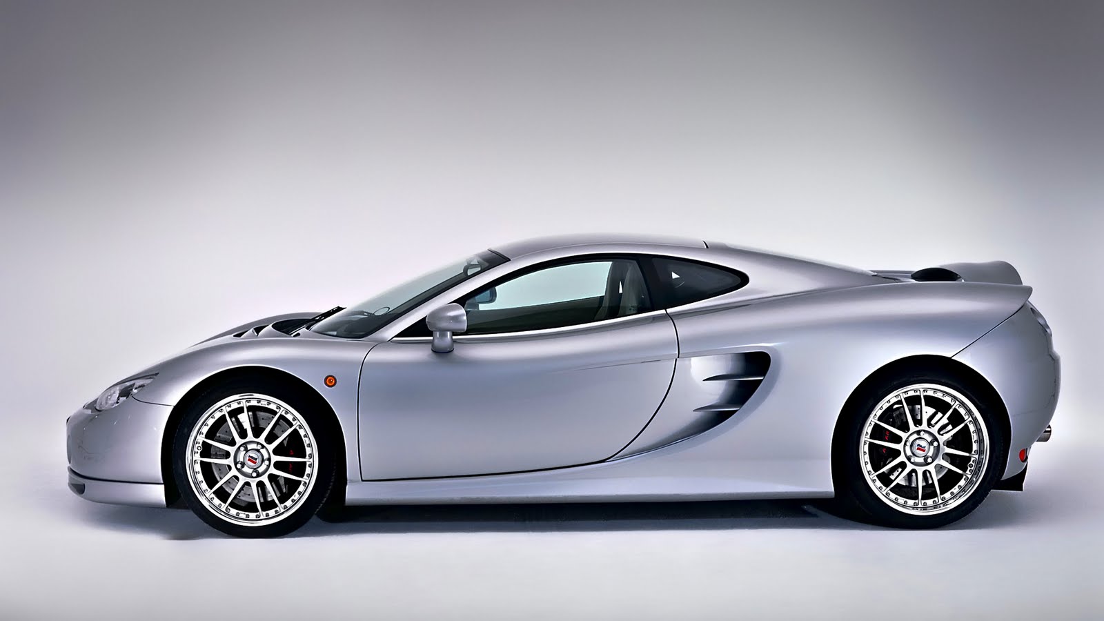 Wallpapers de autos bonitos (20 imágenes muy chéveres)