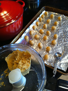 The Collected Cook.: Cheese Buttons