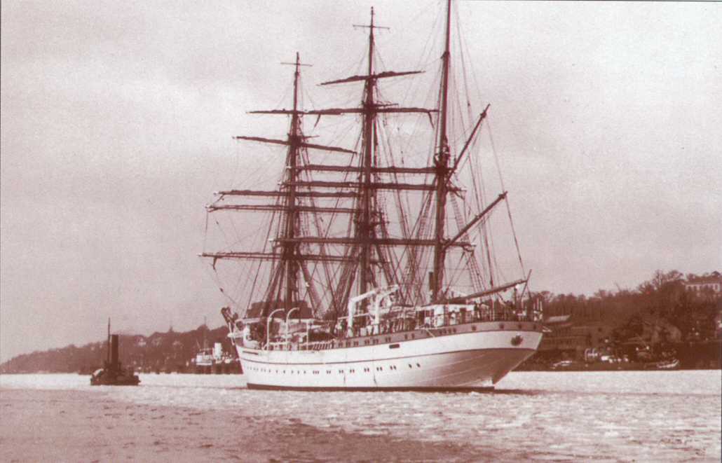 vapoare: Poze şi picturi cu nave în portul Constanţa