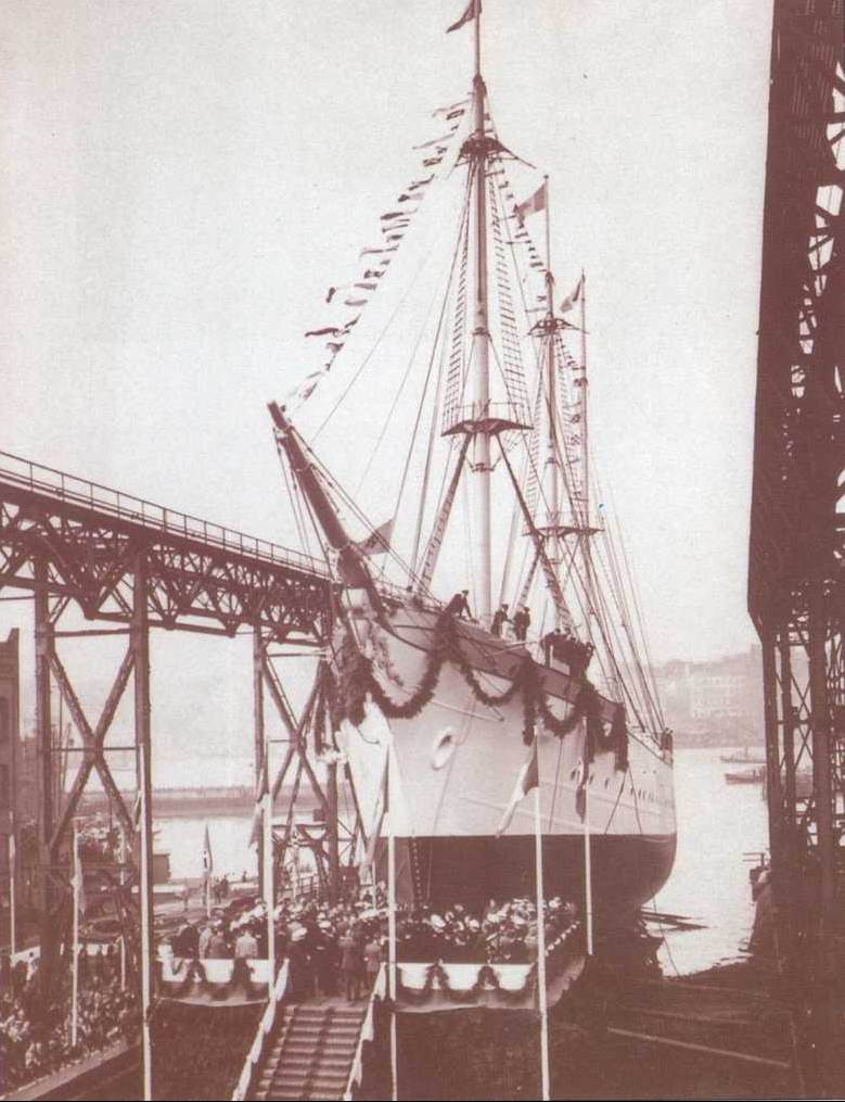 vapoare: Poze şi picturi cu nave în portul Constanţa