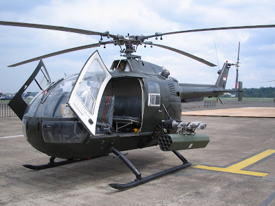 DEFENSE STUDIES: PTDI Serahkan Helikopter NBO-105 ke TNI AD