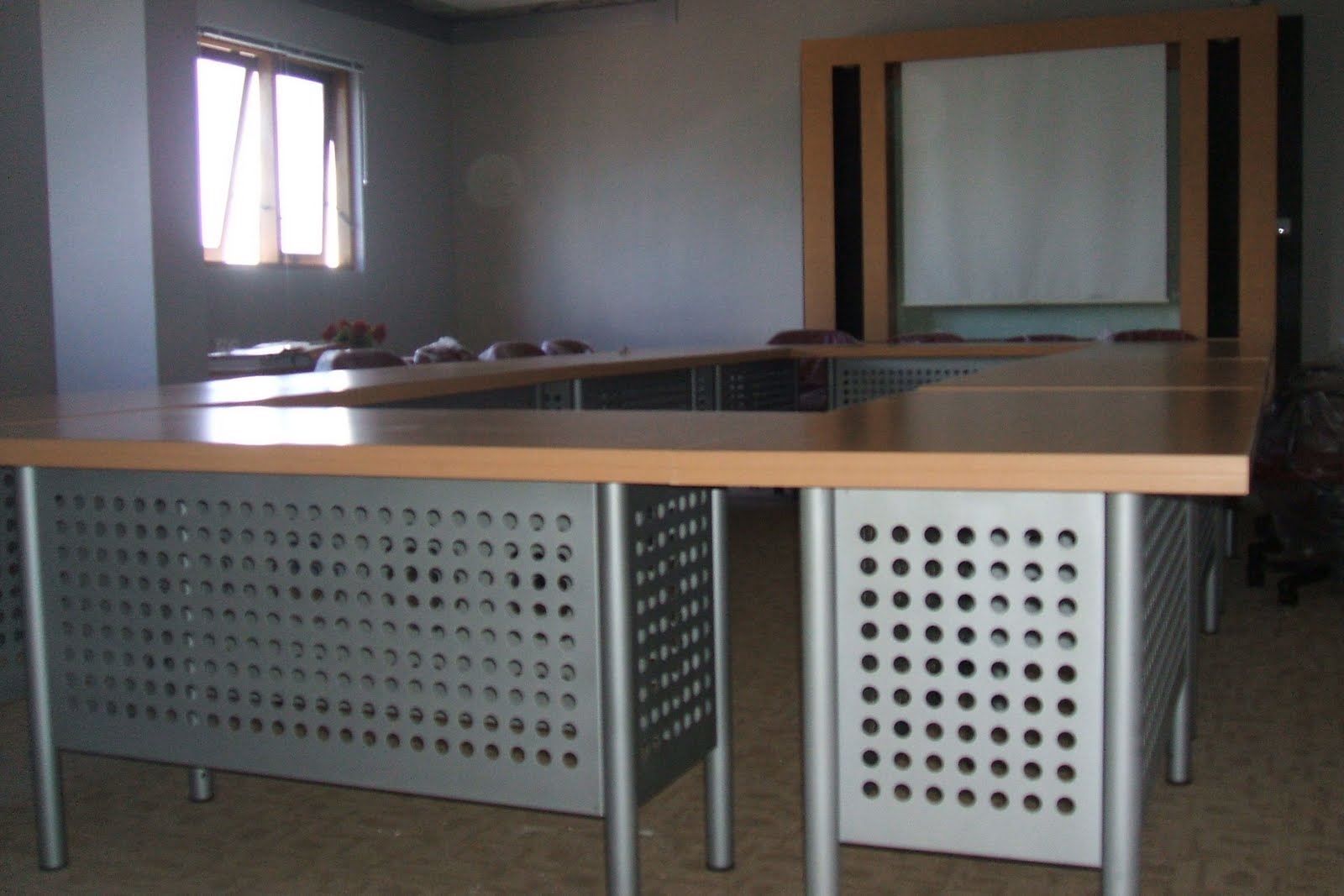 Bengkel Las Besi & Stainless Steel: Meja Besi