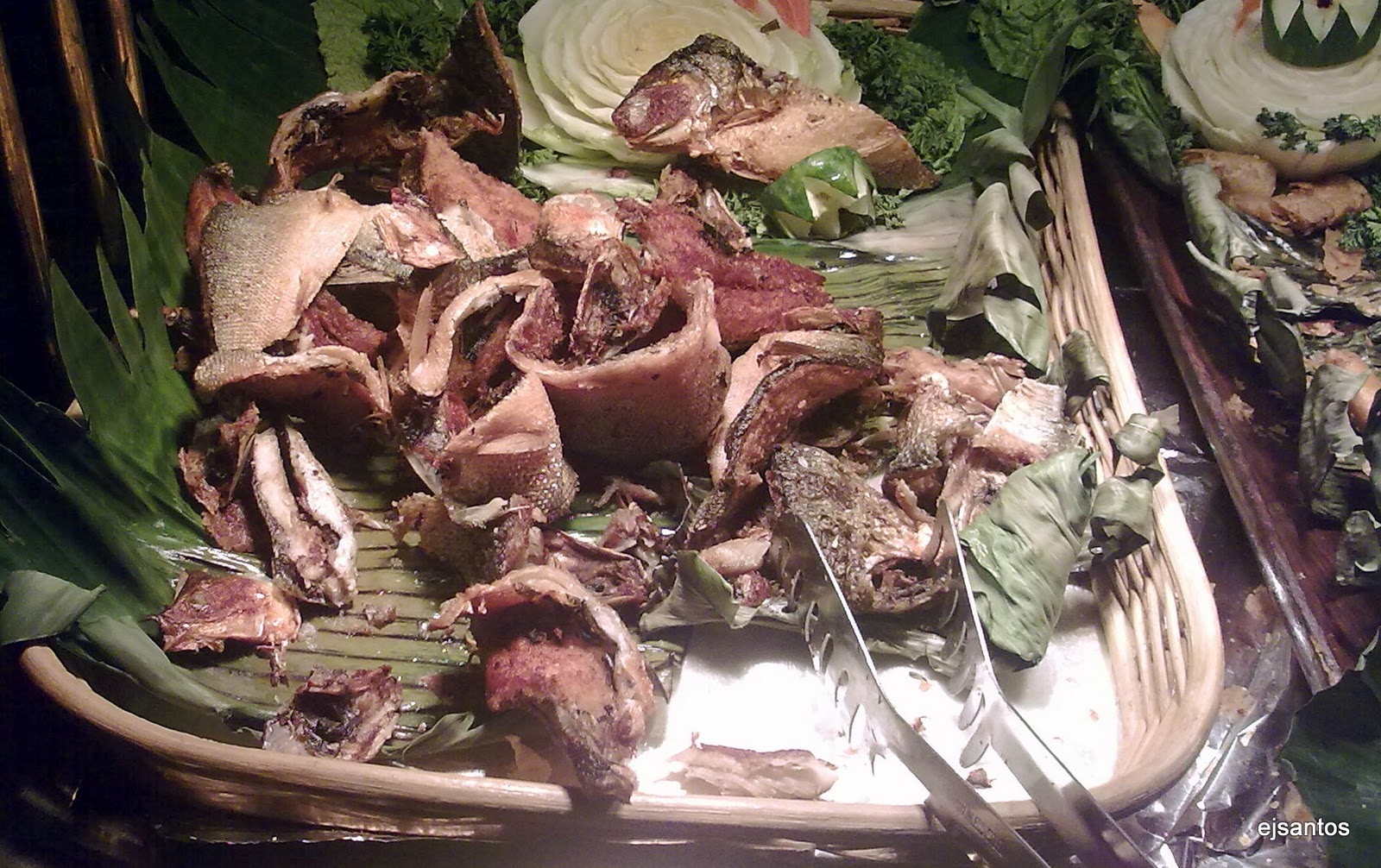 my happy thoughts =): Buffet Breakfast at Something Fishy Eastwood (2012)